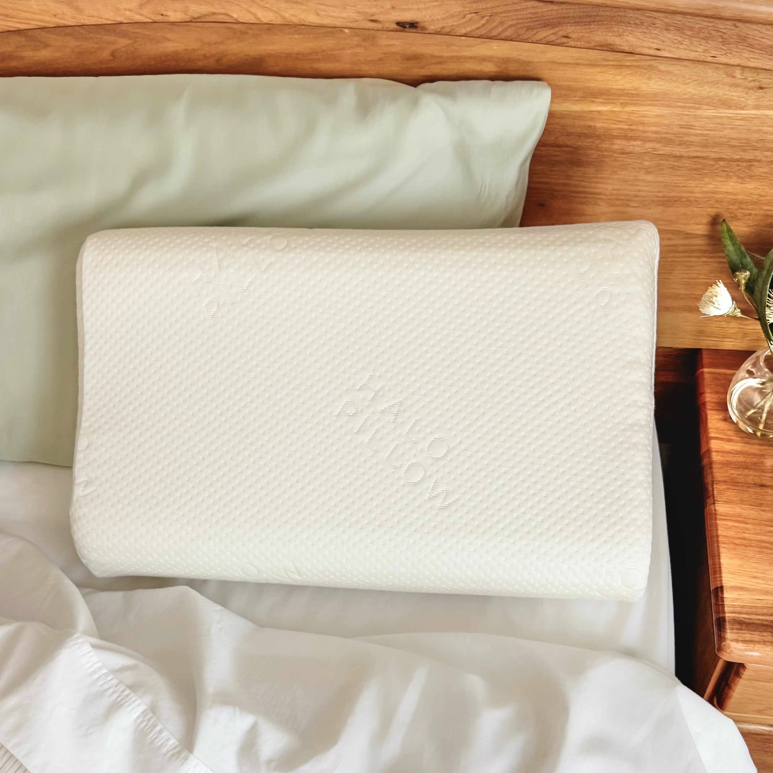 The Halo Pillow | Helping Everyone Sleep Better